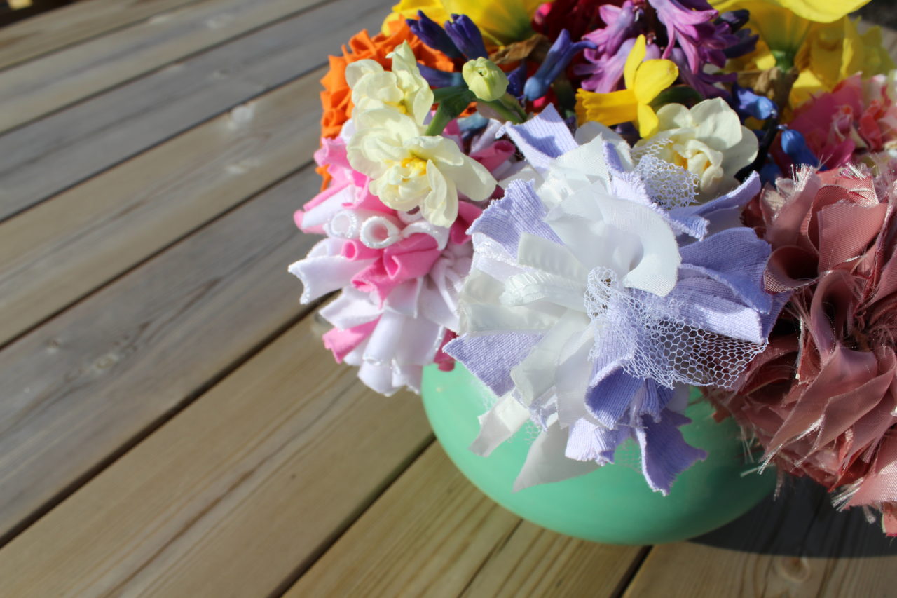 Ragged Life Blog | Rag Rug Bouquet of Flowers - Ragged Life Blog