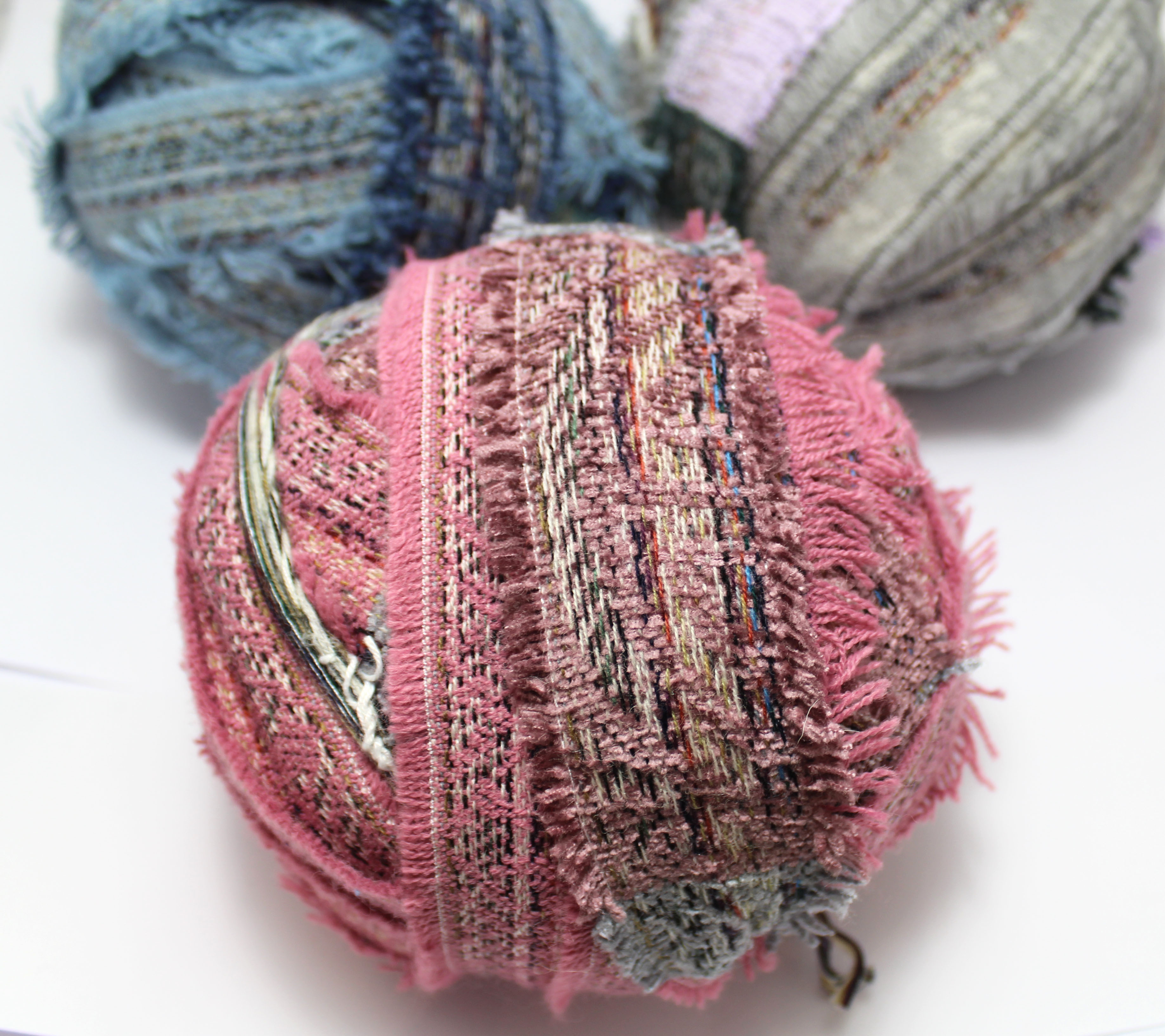 Ragged Life Blog | Chenille-rag-rugging - Ragged Life Blog