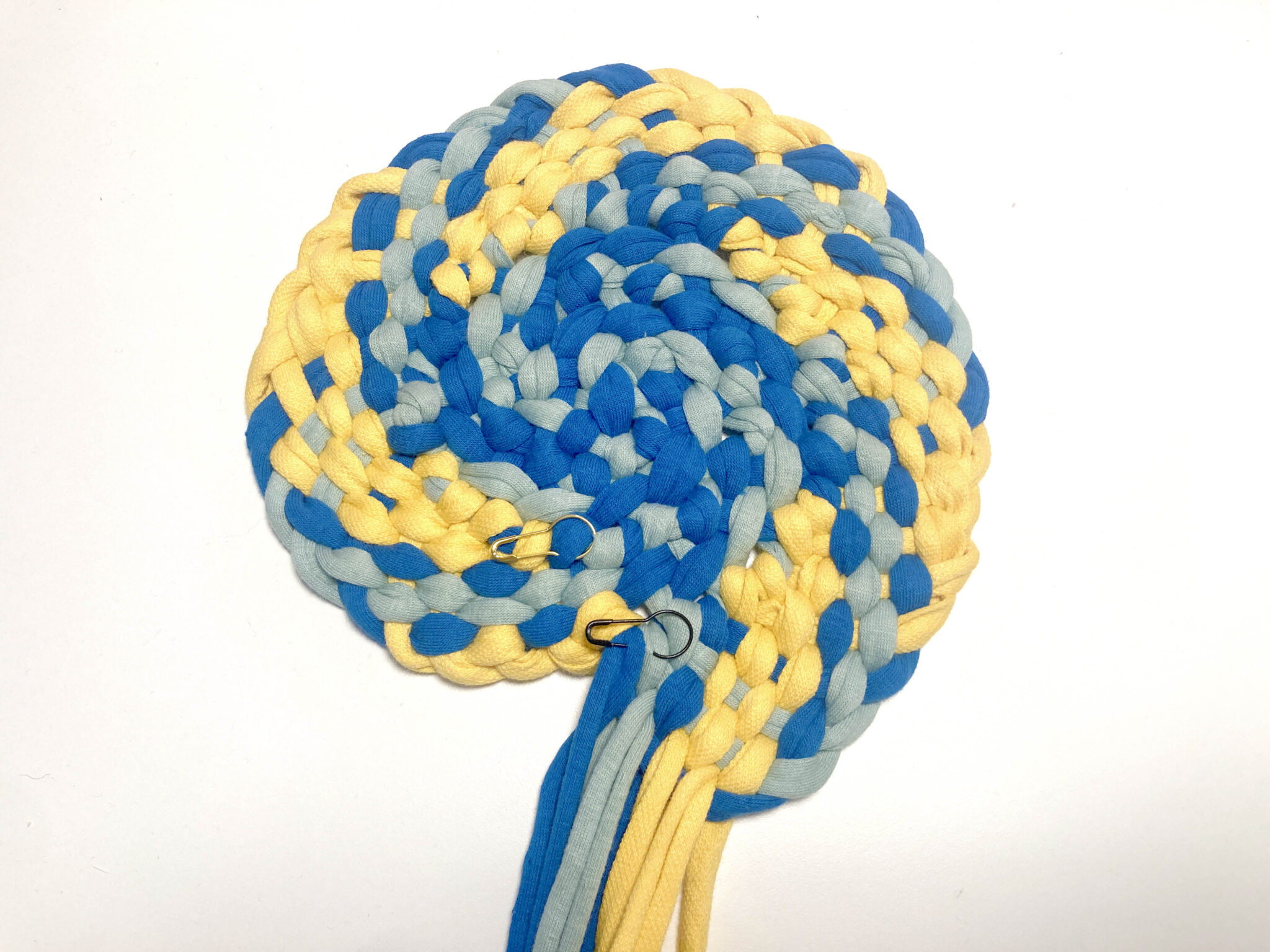 Ragged Life Blog | Circular Braid-in Rag Rug Instructions - Ragged Life ...